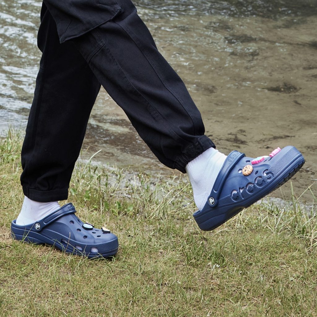 8 Must-Buy Shoes in 2024 from Rakuten Japan: Shop Crocs, On Running ...